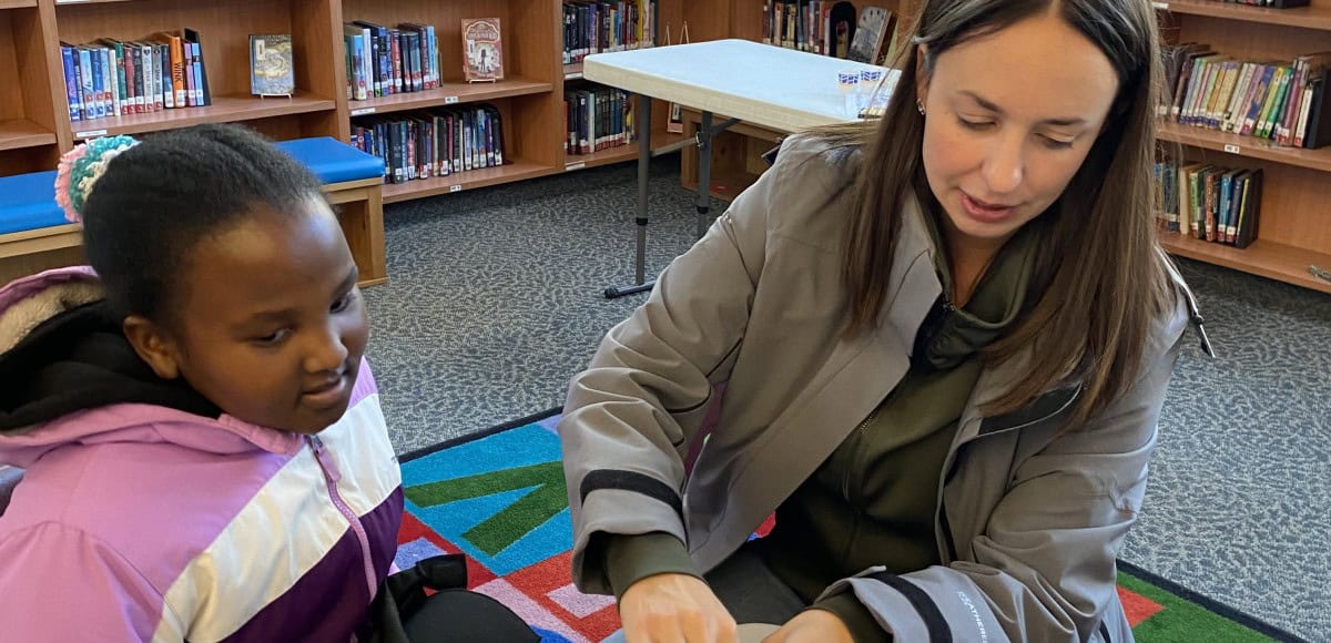 Jacobsen celebrates spooky season in style at Utah elementary school as ...